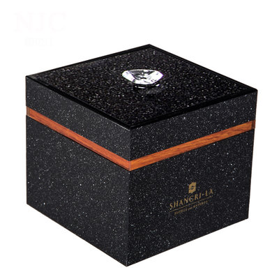 OEM /ODM waterproof rectangle acrylic tissue box holders for hotel bathroom