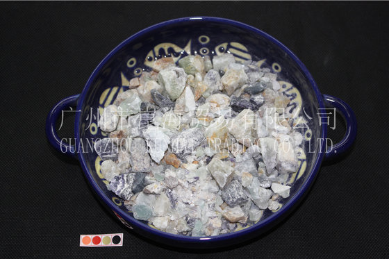 Planche la fundición/los terrones CaF2 el 85% CAS 7789-75-5 de la fluorina de la mina del fluorito