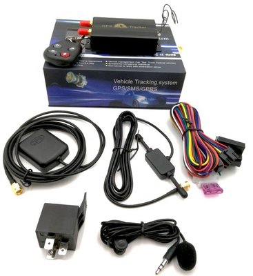 Auto Micro Real Time GPS Tracking Device / Personal GPS Vehicle Tracking System