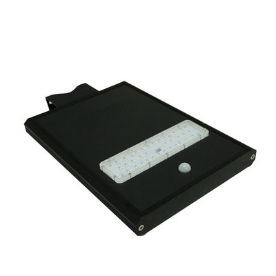 All In One Integrated Solar LED Street Light Outdoor Remote Control Simple Design