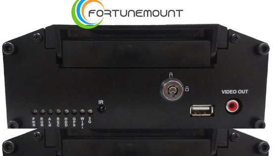 H.264 Compression Algorithm Vehicle DVR System Black For Local Storage