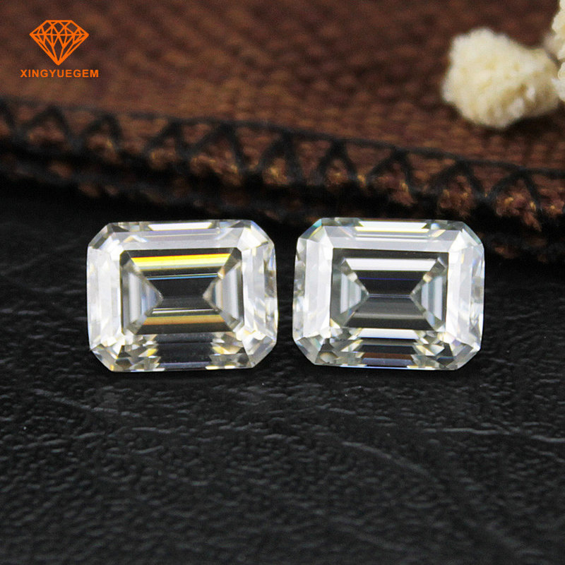 Near cololess GH white color emerald cut moissanite for jewelry
