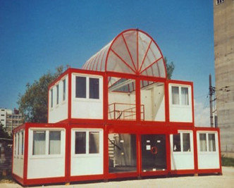 Standard Apartment Prefab Container House Building With Long Use Life Time