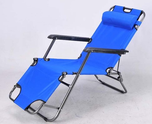 Outdoor Furniture Portable Folding Dual Purpose Beach Chair with Handler Armrest and Pillow
