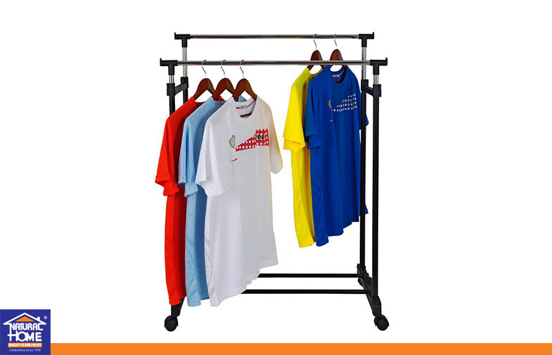 Balcony Clothes Drying Racks with Wheels , Adjustable Clothing Hanger for Garment Store