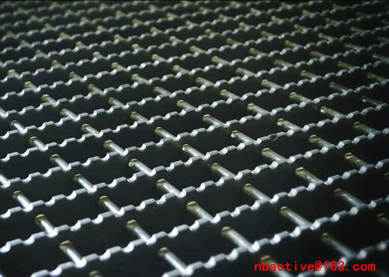 Swaged Grating