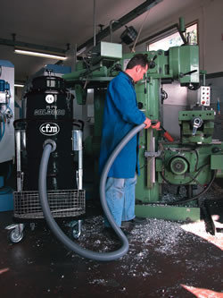 Industrial Wet And Dry Vacuum Cleaner For Workshop / Car Wash Shop 80l