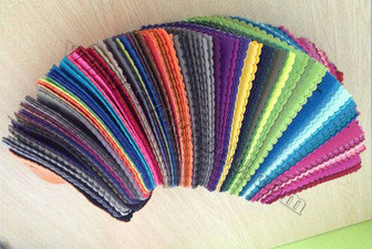 Wear Resistant Neoprene Rubber Fabric Smooth Skin With UV Protection