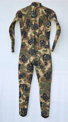 Camo neoprene suit for swimming , neoprene shorty wetsuit with Knee Pad