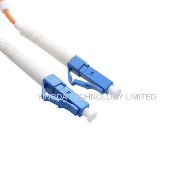 Correction optique MM62.5 de fibre de Mulitmode de fibre/PVC 2.4mm, câbles de 125um OM1 de pullover de fibre