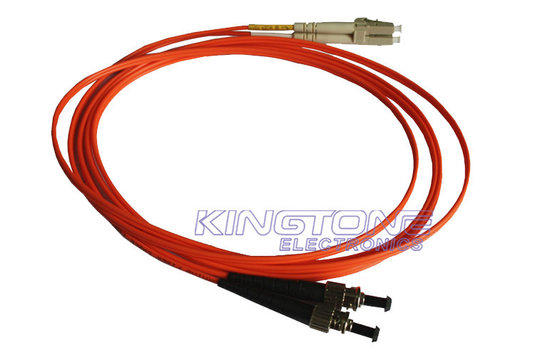Sc à la perte de rendement élevé à plusieurs modes de fonctionnement optique de la corde de correction de fibre de LC 5 0/125