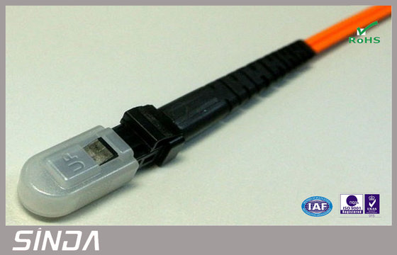 Centre de traitement des données du système FTTH de la corde MTRJ OM2 OM3 OM4 CATV de pullover de fibre