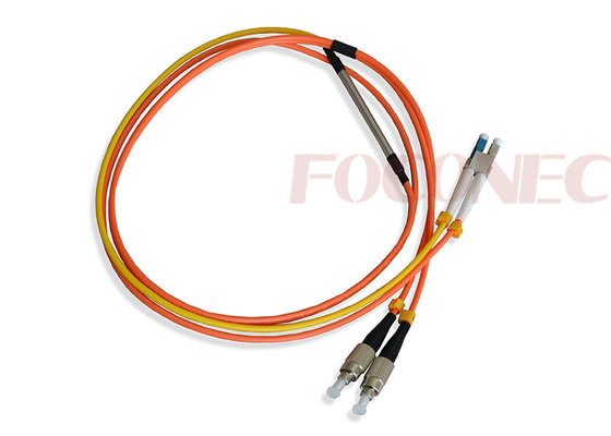 Corde optique de traitement de câble de correction de fibre de mode, LC au pullover 50/125 à plusieurs modes de fonctionnement de fibre de FC MC