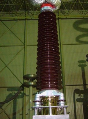 porcelaine de haute résistance de câble de Xlpe de la porcelaine 220kv pour extérieur avec la certification de la Russie