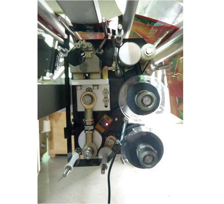 4 sides sealing oil packing machine for water,juice.