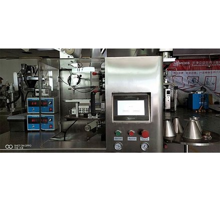 Drip coffee packaging machine in powder or granule