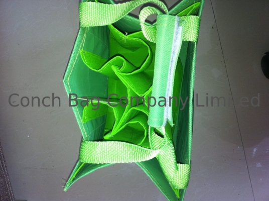 6 Bottles Wine Non Woven Shopping Bag Degradable Green Embossing Printing