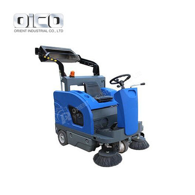 C200D Model Road Cleaning Machine For Floor Self-Discharging Battery Ride On Sweeper