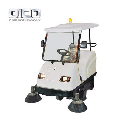 Multifunction Automatic Road Cleaning Machine Ride on Sweeper With Front Windshield