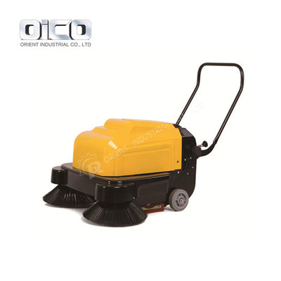 P100A Electric Rechargeable Sweeper Machine Walk Behind Sweeper With Water Tank Available