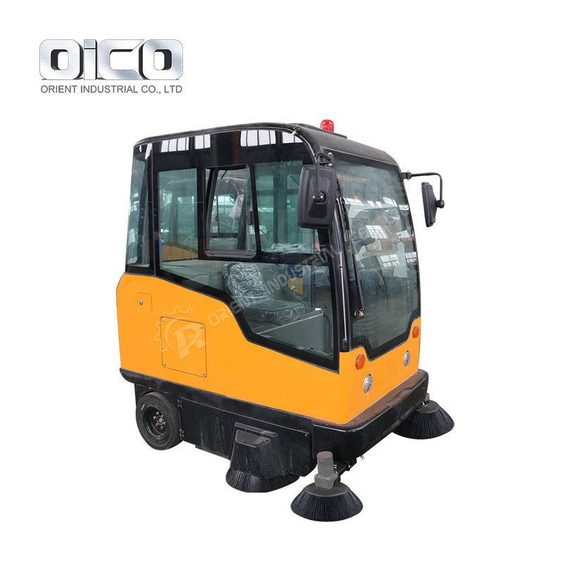 E800LC Electric All Closed Street Cleaning Sweeper / Road Sweeper Battery Powered Garden Sweeper