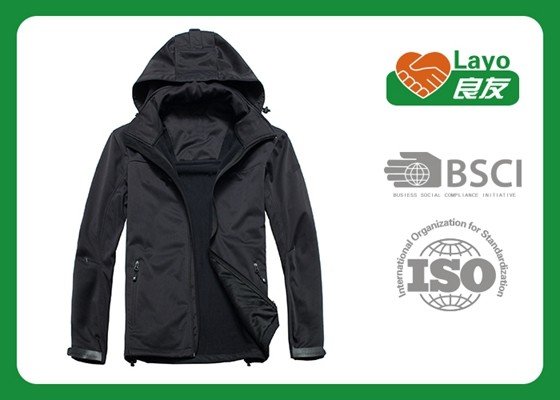 Comfortable Thin Outdoor Softshell Jacket For Fishing / Camping