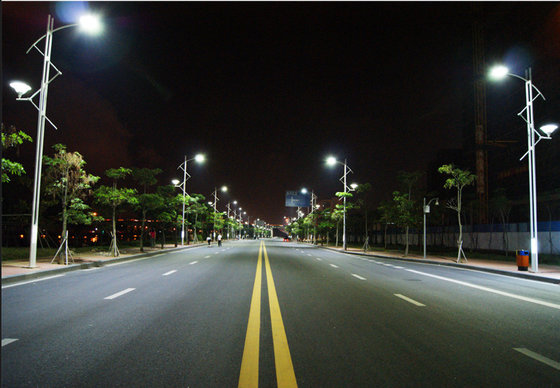 Adjustable Cree LED Street Light 60W  / LED Street Lamps IP66 6900LM 34V - 42V