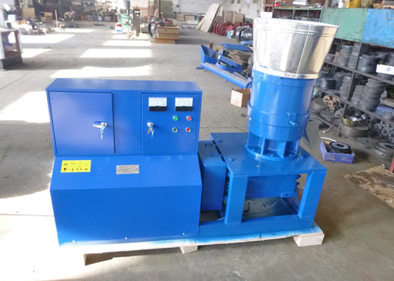 Poultry Feed Pellet Machine , Homemade Small Pellet Mill Flat Die Type