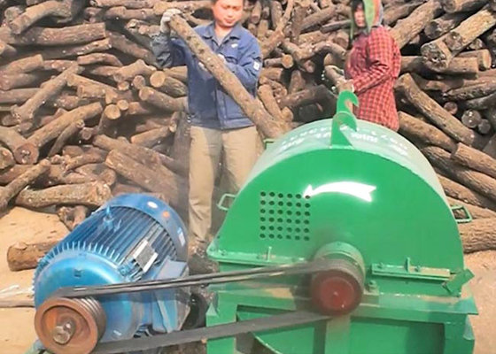 Wood Crushing Machine High Efficiency Crushing Machine Make Wood Sawdust