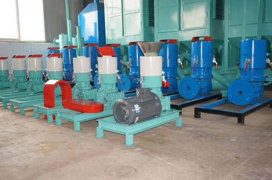 Family Use Animal Feeding Machine Cat Dog Chicken Rabbit Food Making Machine