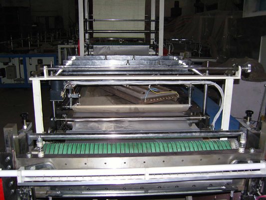 Disposable Long Glove Plastic Bag Making Machine Controlled By Servo Motor