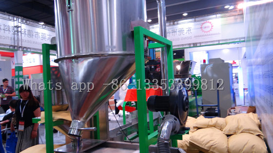 Polystyrene / Polypropylene Plastic Recycle Machine For Double Stages Screw