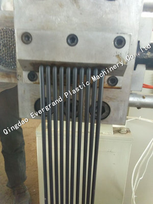 PET Plastic Granulator Machine , 800kg/h Capacity Plastic Recycling Machinery