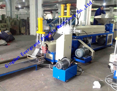 Double Stage PET Recycling Plant , 80 - 800kg/h Capacity PP Granules Making Machine