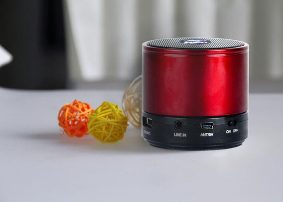 Cylindrical Mini USB NFC Bluetooth Speakers With SD Card / Led Light , Rechargeable