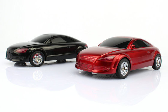 Hand-Free Bluetooth Speaker With FM Radio / Car Shaped Speakers With SD Card For PC, LapTop