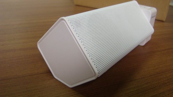 White NFC Rotating Wireless Portable Bluetooth Speakers Support TF Card