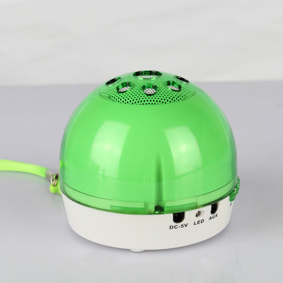 Green Wireless Portable Bluetooth Speakers With Clip And 16g TF Card