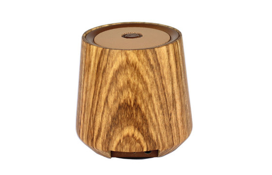 Wooden Hands Free Bluetooth Speakr V2.1 EDR For Laptop / MP3 / MP4