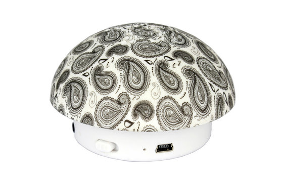 mushroom shape Portable Iphone Bluetooth Speaker with 3.5 audio input jack