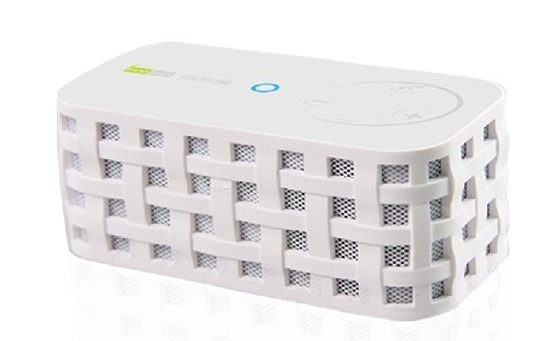 Wireless Dual Bluetooth Speaker  with TF card playwork distance:Up to 10 meters (33 feet)