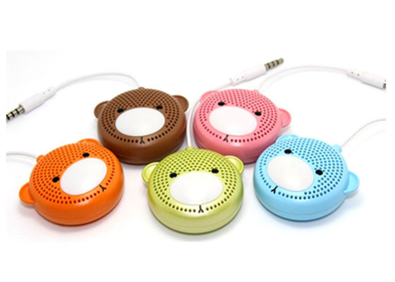 Teddy Bear Model Cartoon Wireless Cell Phone Speakers , 3.5mm Portable Mini Music Speaker