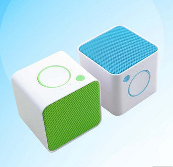 2015 hot product Mini Wireless Bluetooth Speaker With Led Light, TF card