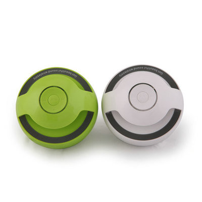Active Wireless Portable Bluetooth Speakers V2.1 with USB and Microphone