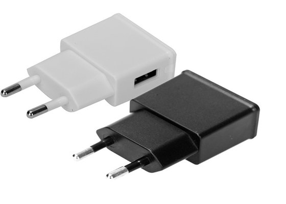 Single USB Port Wall Charger Adapter 100-240V 50 / 60Hz Input Custom Color