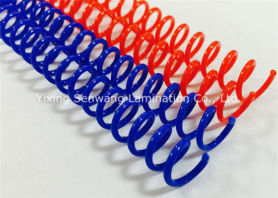 Bunte Plastikspiralbindung umwickelt 48 Ringe 4 1 Neigung für Büro/Schule