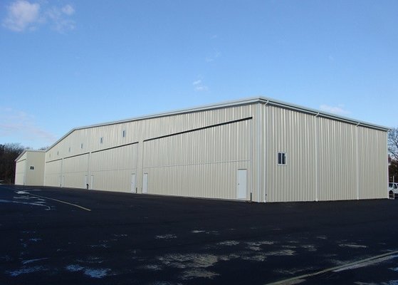 Light Portal Frame Steel Structure Hangar Bolts Connection Anti Seismic