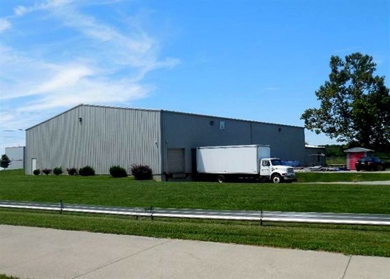 Standard Q355B Q345 Steel Structure Warehouse Painting / Galvanization Finishing