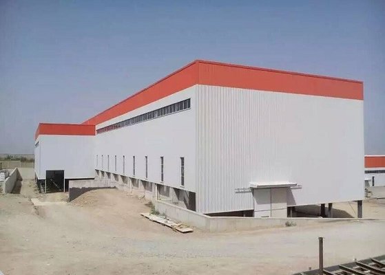 Prefab Steel Structure Workshop With Parapet Wall Bolts Connection