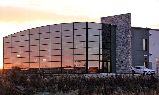 Architectural Steel Frame Building Kits With Massive Glass Curtain Wall